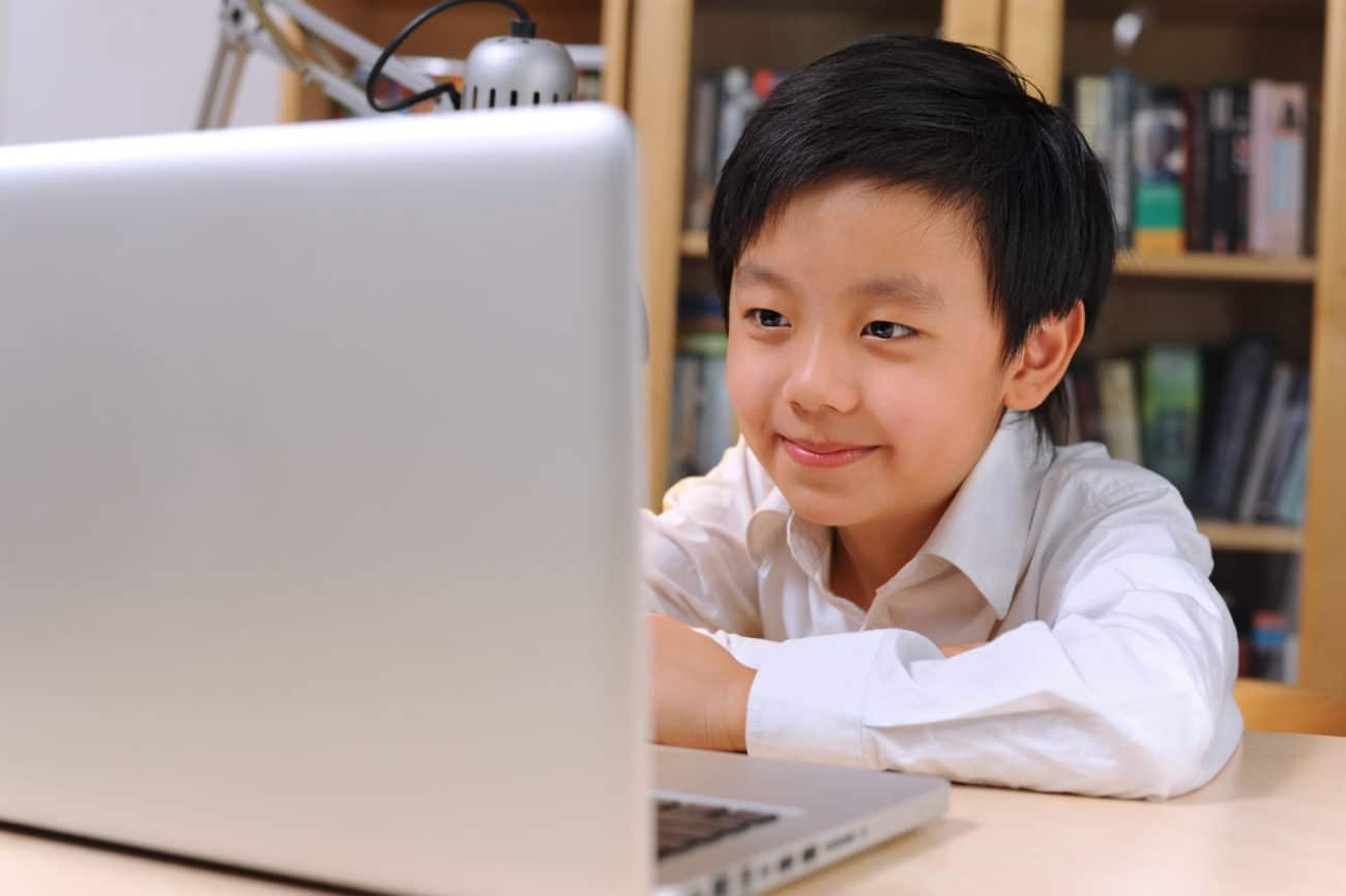 VITA : le petit Chinois qui enseigne la programmation informatique