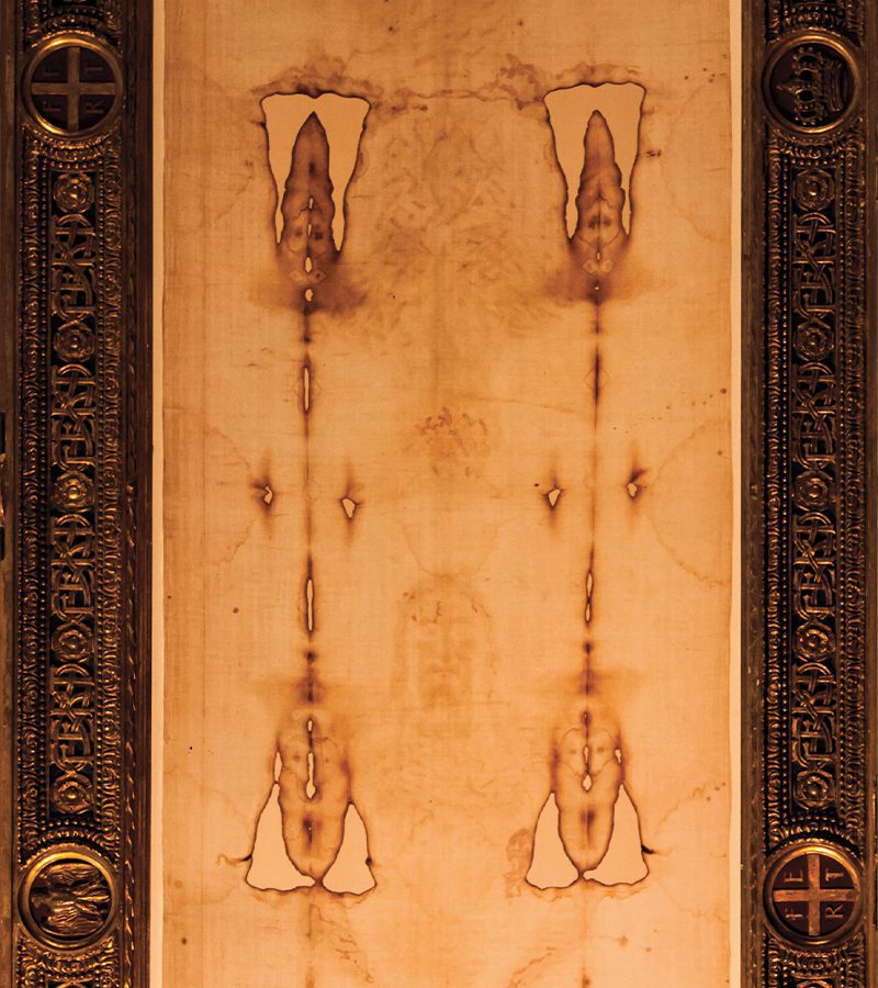 Un nouveau test date le Saint Suaire de Turin du temps de Jésus - BTLV